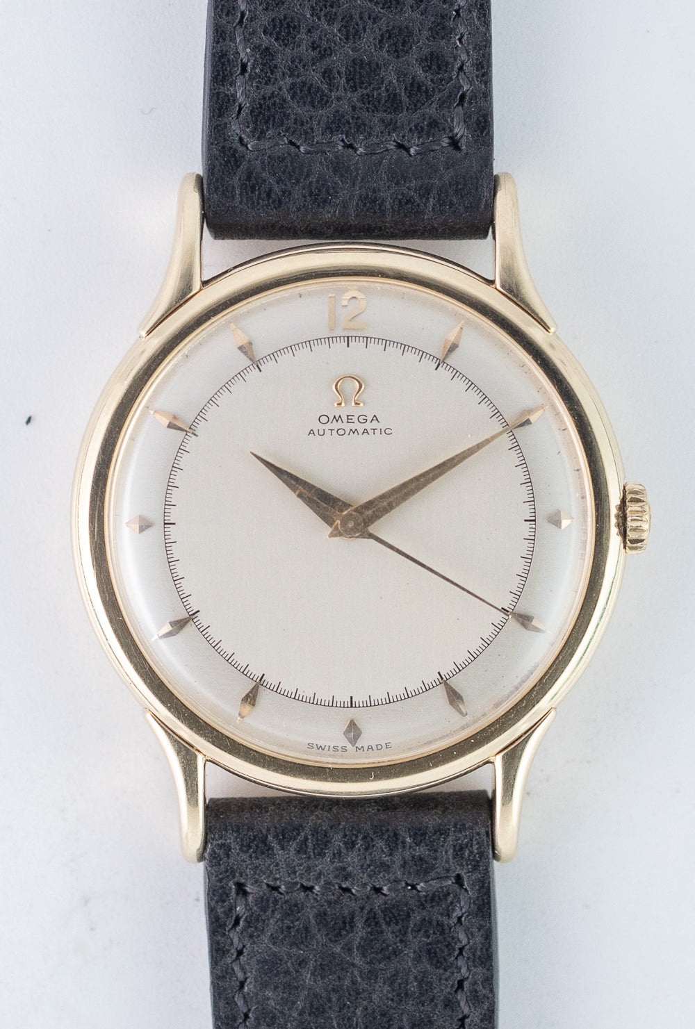 OMEGA Ref.2517 Bumper Cal.352 14K Yellow Gold – TIMEANAGRAM