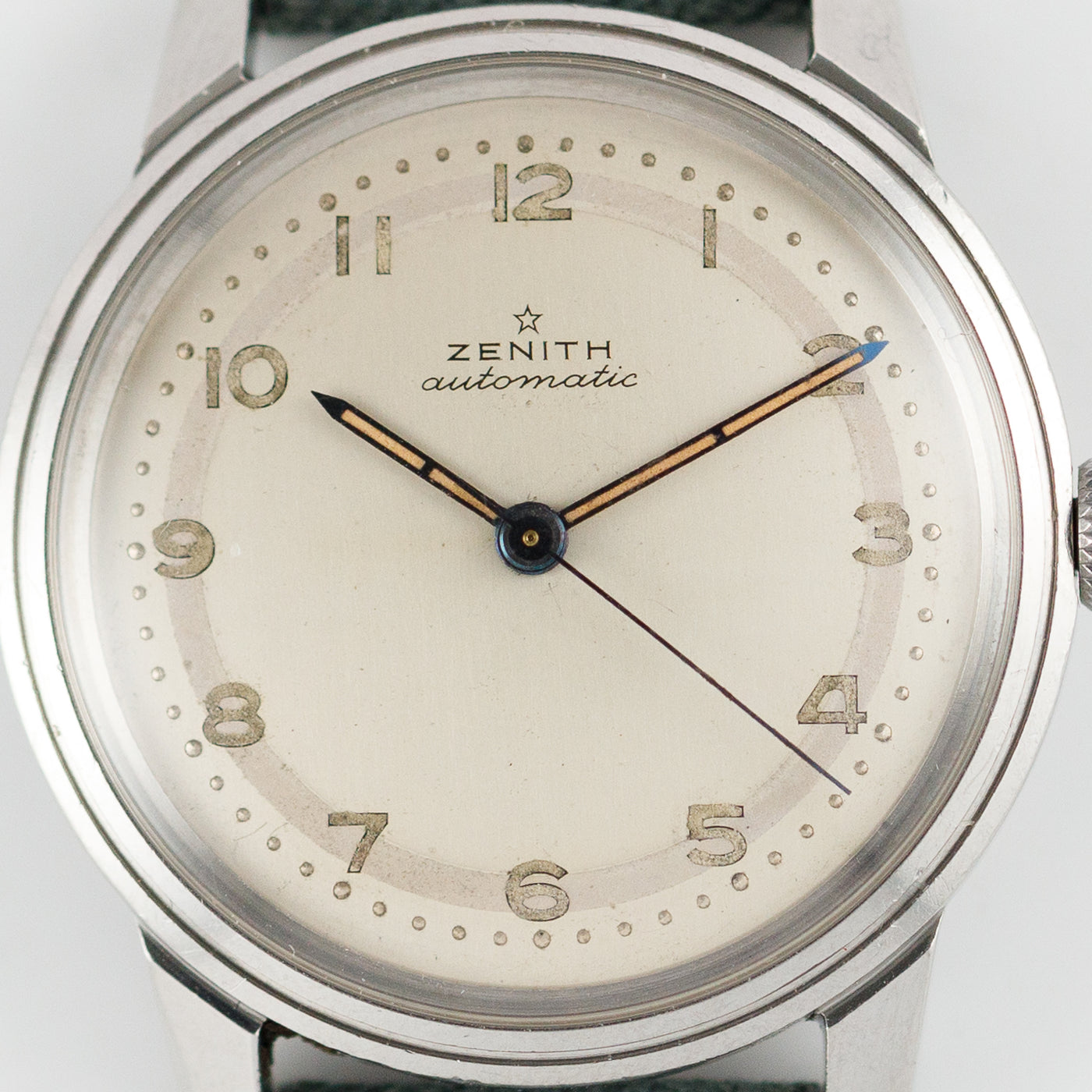 ZENITH Two-Tone Dial Step Bezel – TIMEANAGRAM ZENITH Two-Tone Dial Step Bezel – TIMEANAGRAM