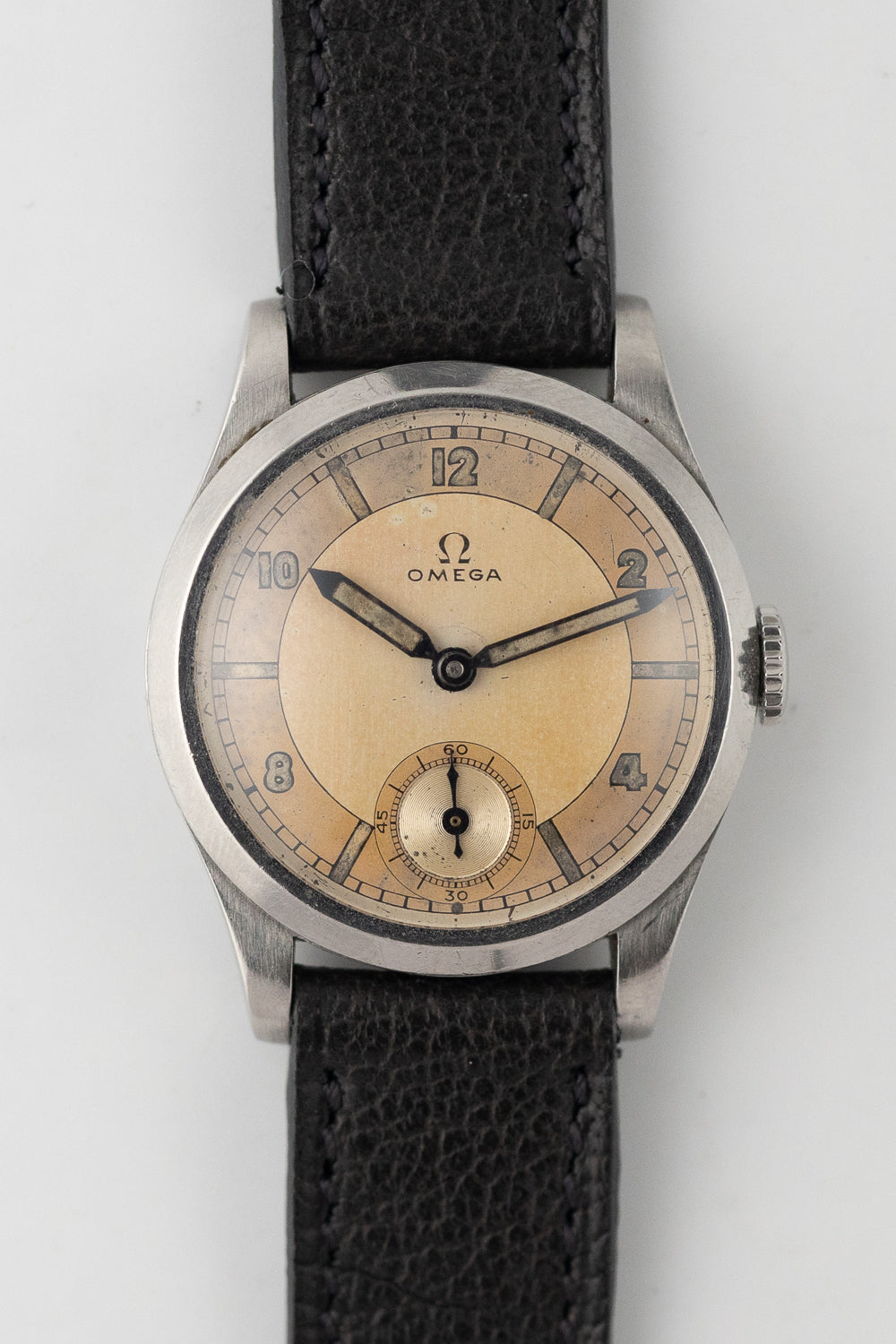 OMEGA Sector Dial Calatrava Case – TIMEANAGRAM